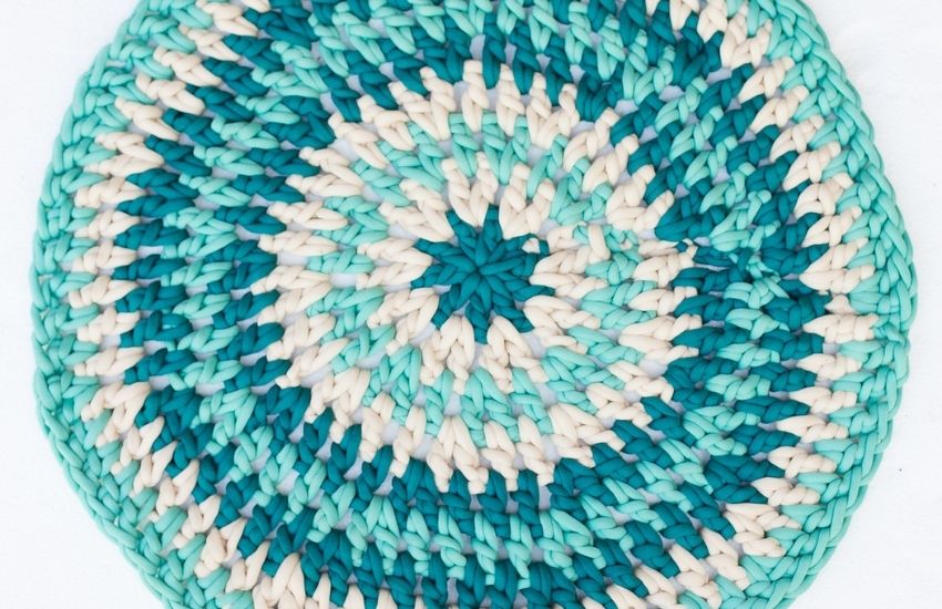 How To Make A Beginner Crocheted Rug The World Crochet